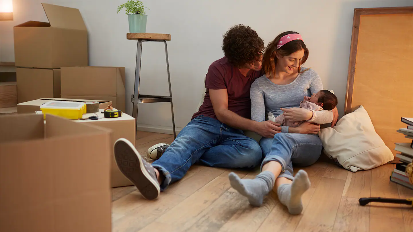 Stress-Free Moving with a Baby: 10 Essential Tips and Tricks for Parents - En Richmond